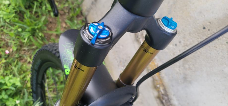 Cube stereo full carbon,kashima,dt swiss,xt,29