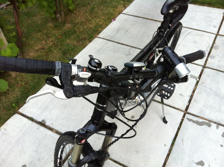 CUBE XMS 100 **FULL suspension MTB**