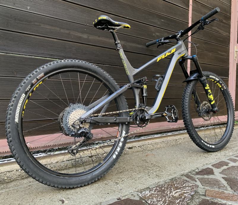 *REZERVIRANO* FUJI Auric 27.5 1.3 - full suspension trail bicikl