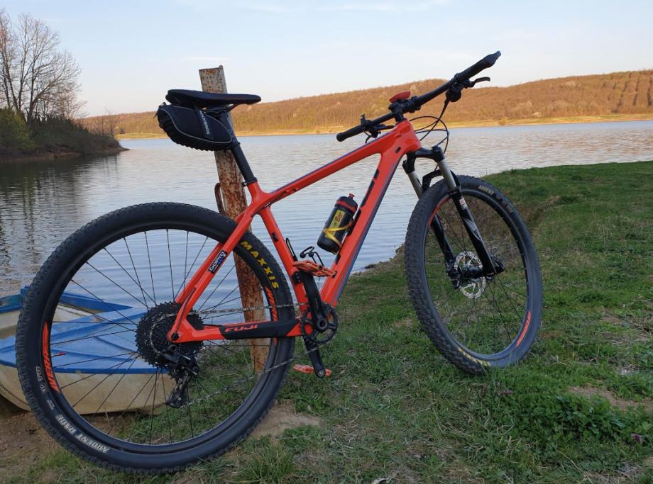 Fuji SLM 29er 2.7, karbon, L veličina, posjedujem račun, SNIŽENO!!