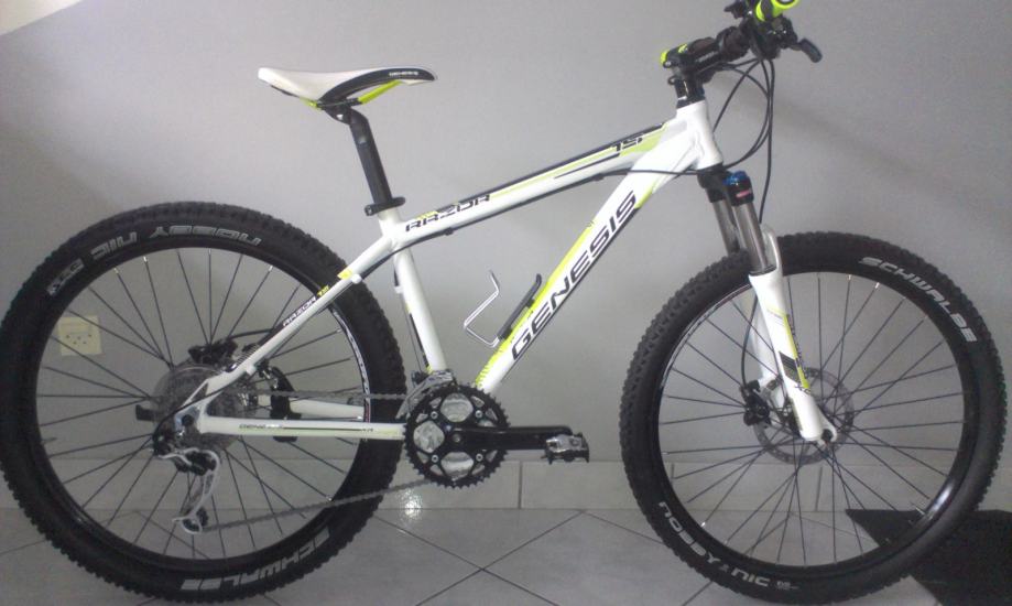Genesis RAZOR XR 15
