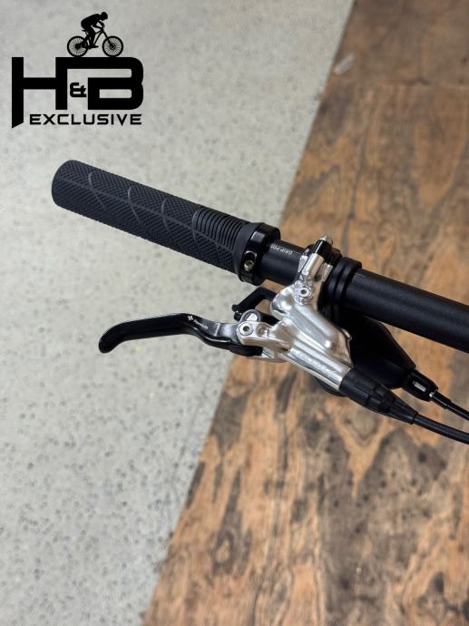 Ghost Path Riot Advanced Carbon 29 inčni E-brdski bicikl XT 2024