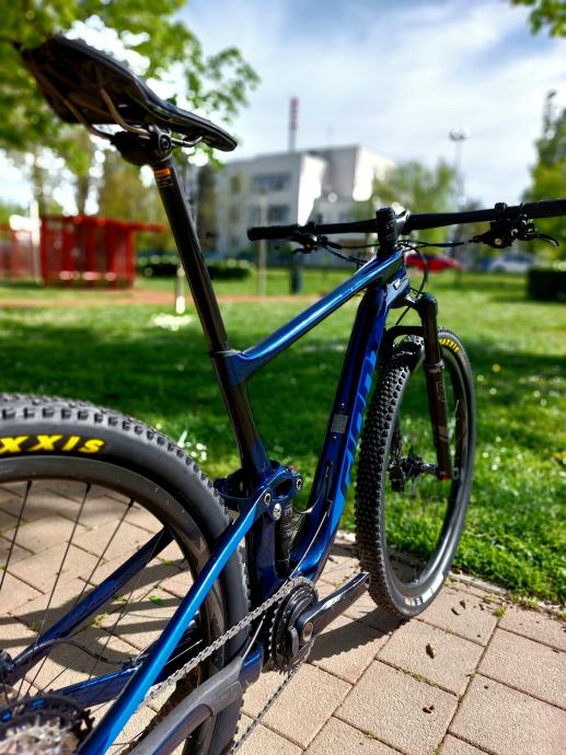 Giant Anthem Advanced Pro 1