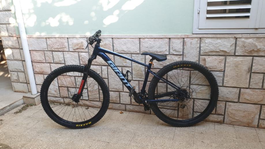 Giant Talon 5 2022 Navy Blue Custom