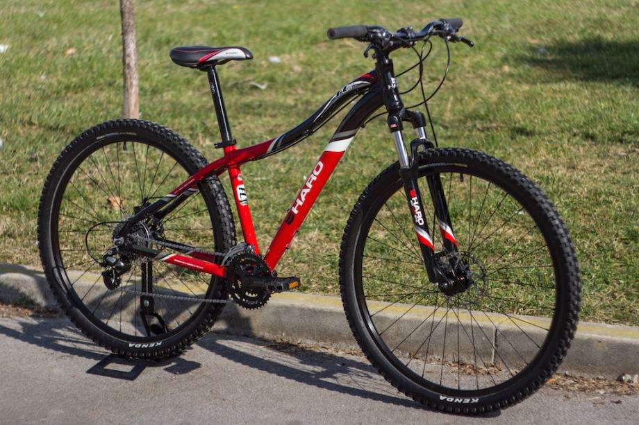 HARO FL2 29 cola...RAMA M,3x8,DISKOVI,TOP STANJE!!!