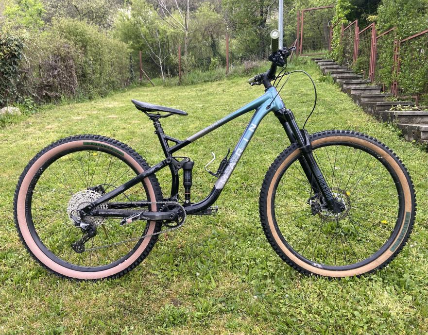 Marin rift zone 29 2 2022