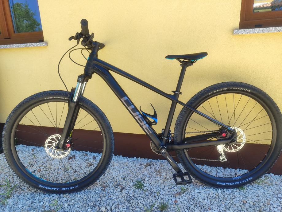 MTB CUBE 16