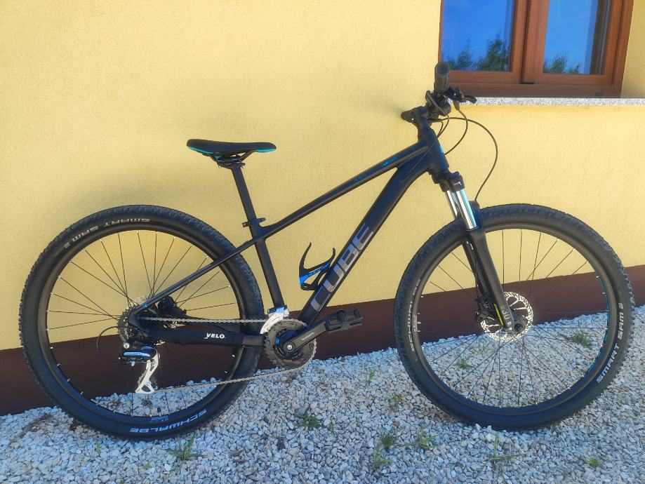 MTB CUBE 16
