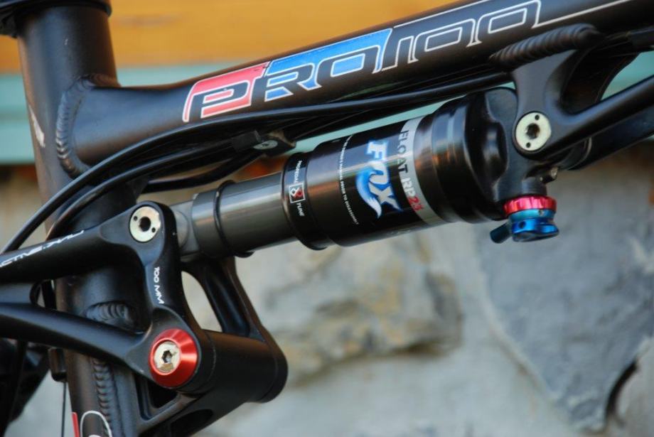 MTB cube ams pro 100