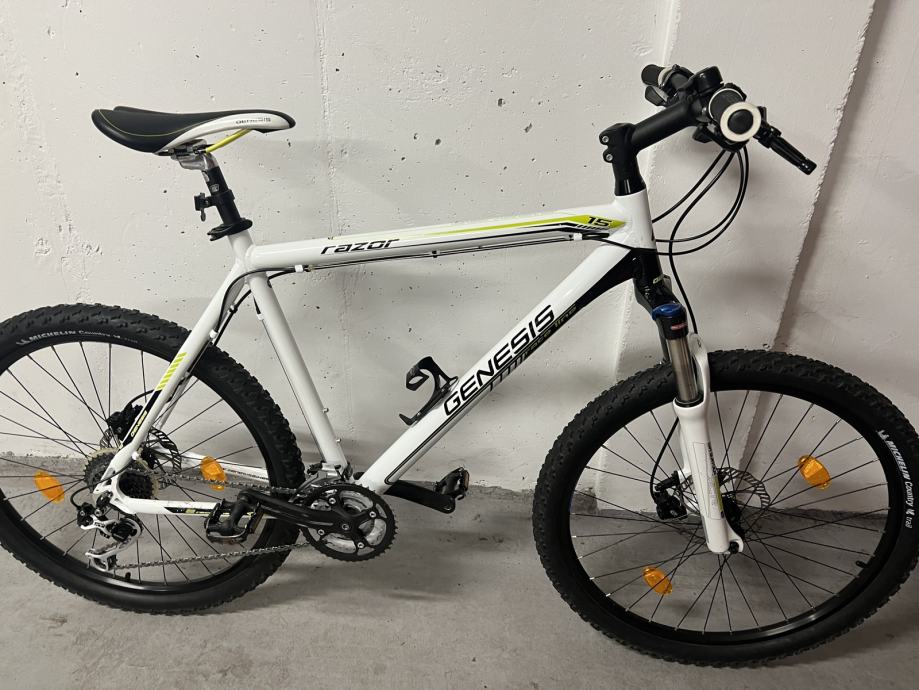 MTB Genesis Razor