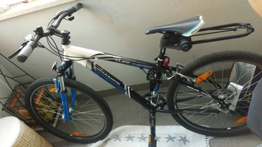 Nakamura Cliff Hanger 16