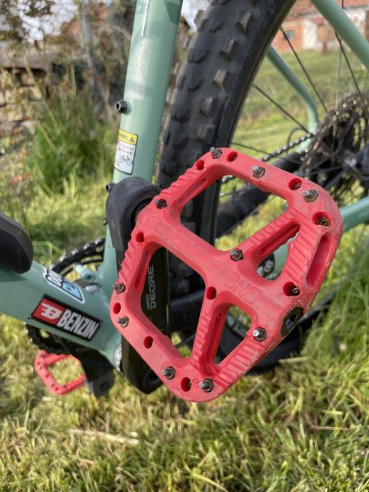 Polygon Xtrada 6 Custom