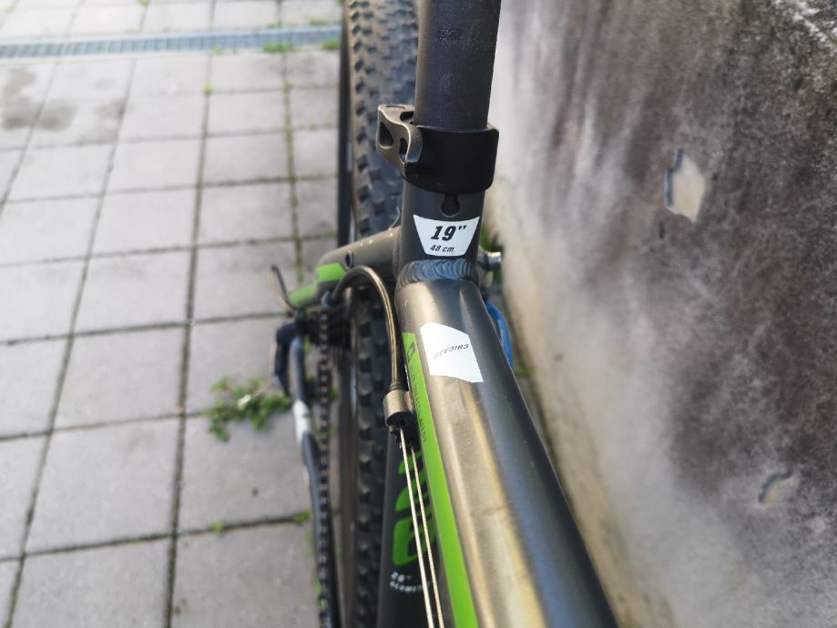 prodajem bicikl KTM,27.5 veličina rame 19 u potpunosti ispravan