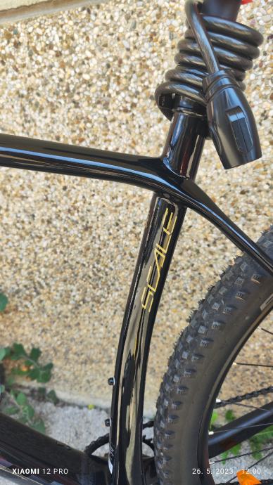 PRODAJEM SCOTT SCALE 920 Carbon