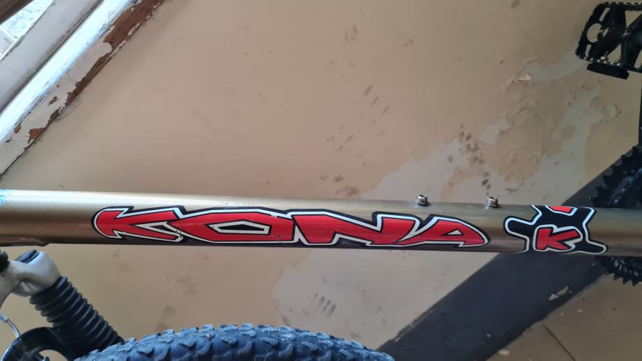 Retro Kona Nunu 24-Speed 21 Aluminium Mountain Bike Gold