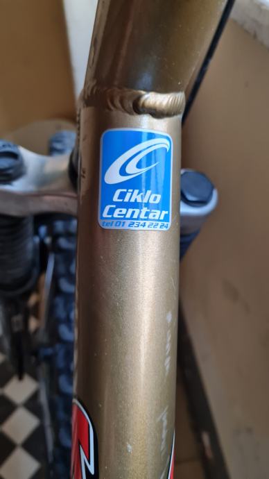 Retro Kona Nunu 24-Speed 21 Aluminium Mountain Bike Gold
