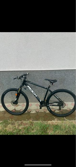 Rock machine manhattan