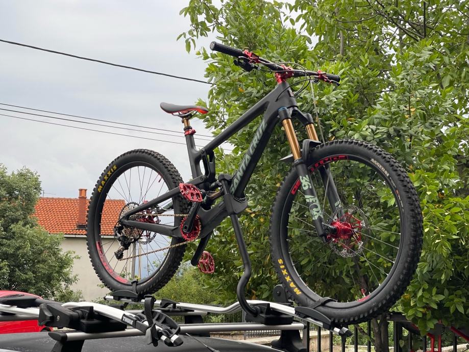 SANTA CRUZ NOMAD CC , L 2019/20 CUSTOM: HOPE, FOX Kashima , Carbon