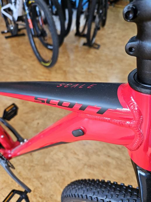 Scott Scale 980 M veličina, NOVO AKCIJA!!!