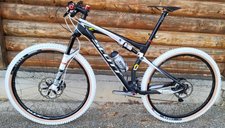 Scott spark rc 29 L, carbon,full xtr,dt swiss