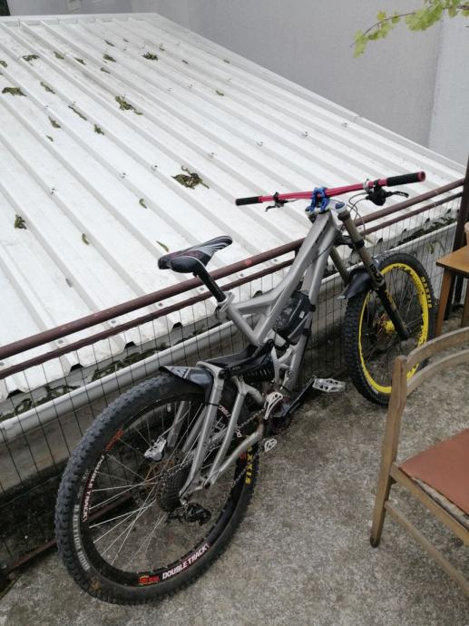 Specialized demo 8 pro