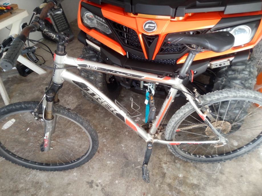 TREK 3700 alpha 19,5