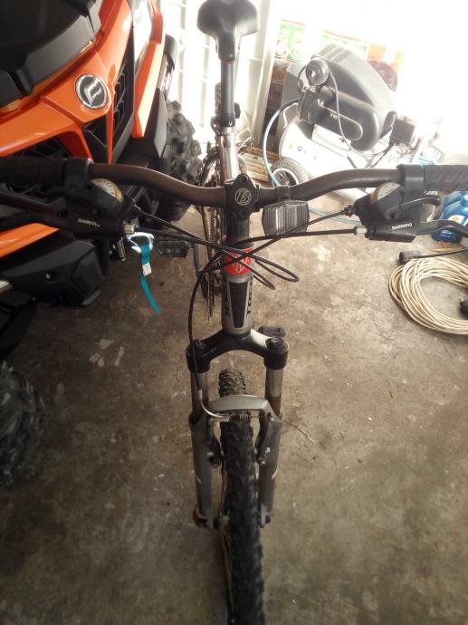 TREK 3700 alpha 19,5