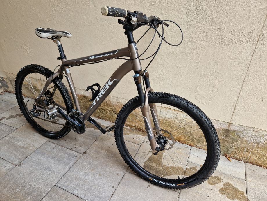 Trek 4300