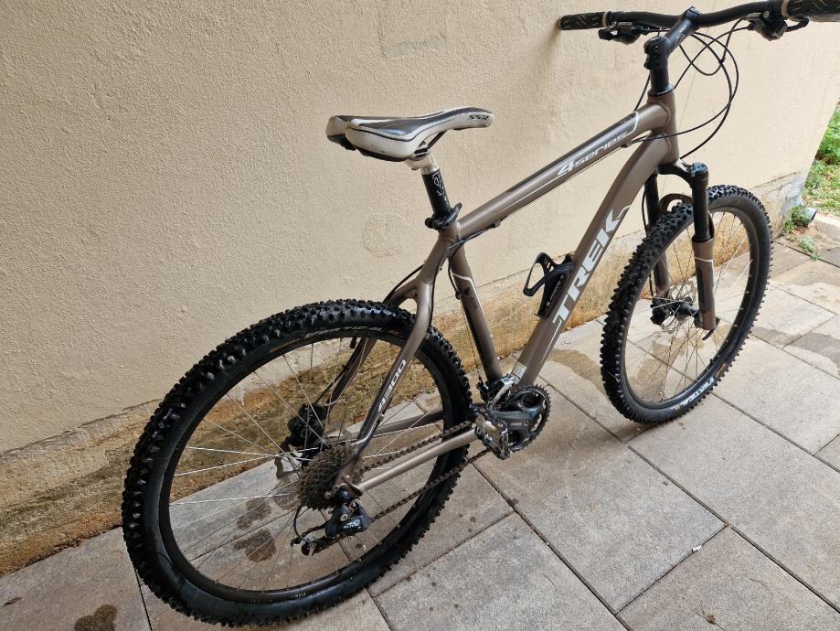 Trek 4300