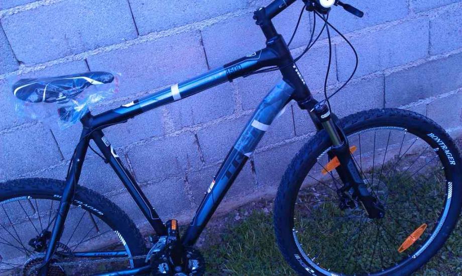 Trek 4500 disc, 2012, NOV SAMO 500€