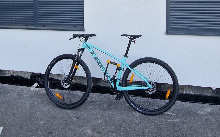 TREK Marlin 4