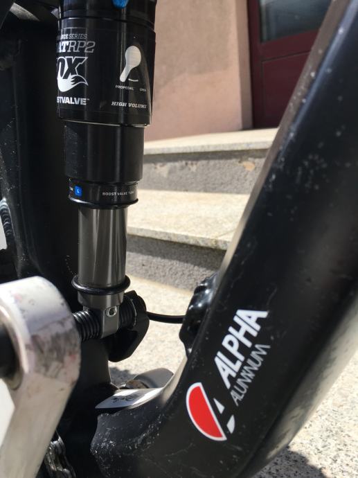 TREK SCRATCH 8 Full suspension downhill bike