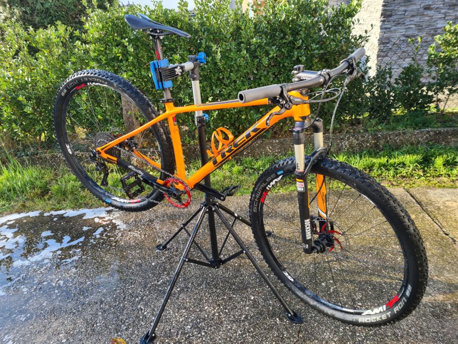 Trek Superfly AL 6, vel SM (17.5)