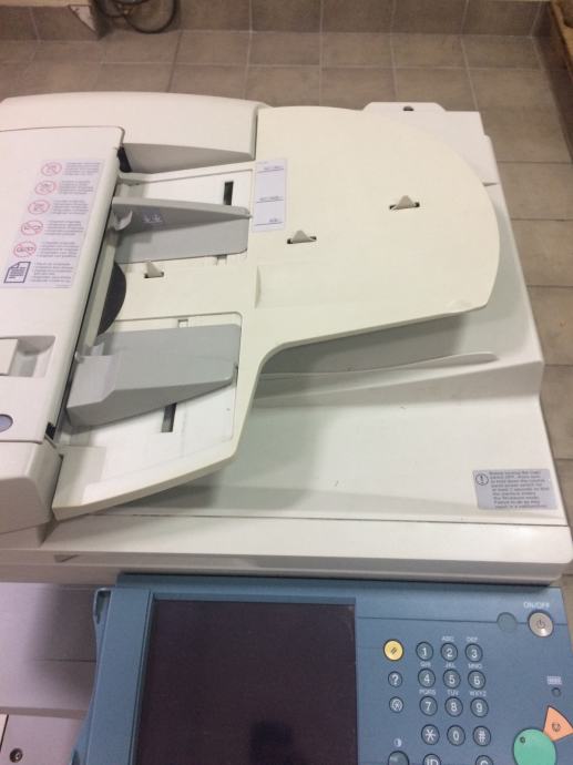 Canon iR2270 Fotokopirni uređaj - printer - skener