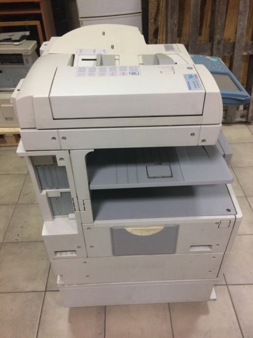 Canon iR2270 Fotokopirni uređaj - printer - skener