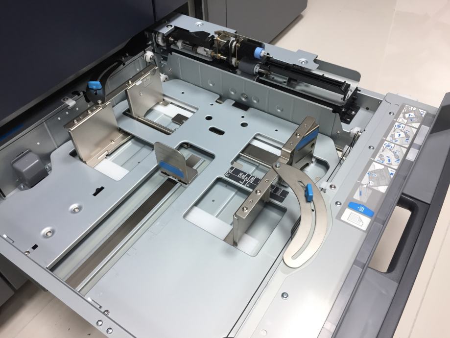 Develop ineo+ 1060L - Korišteni kolor uređaj - printer - skener