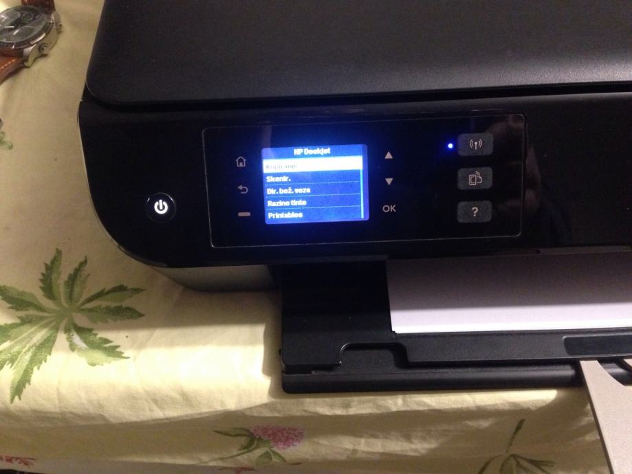 HP Deskjet 3545 multifunkcijski printer sa novim originalnim tintama