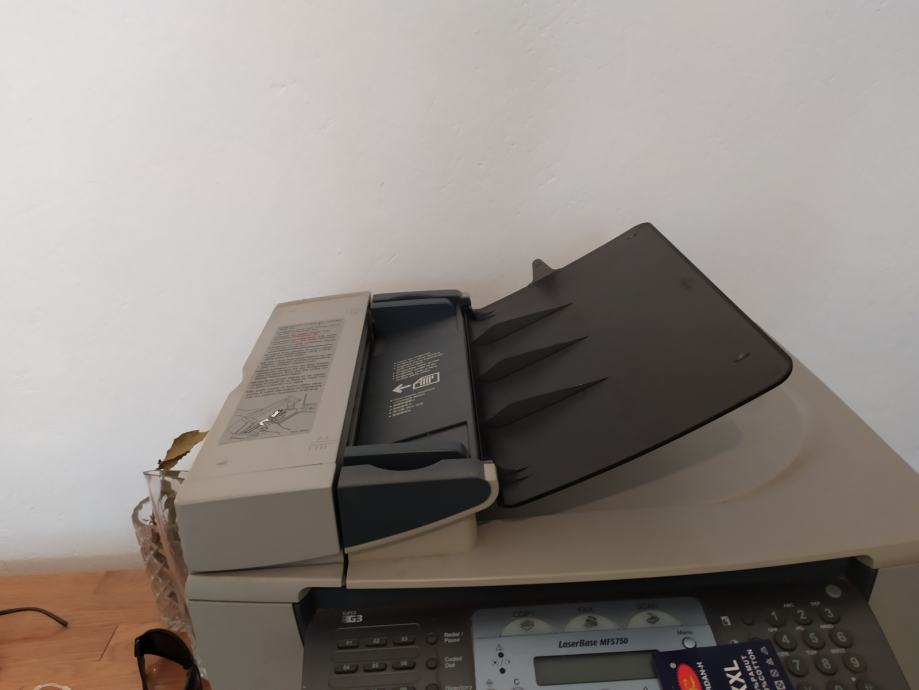 Multifunkcionalni Canon laserbase mf5750