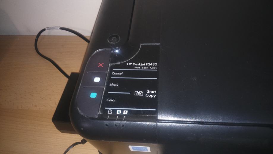 Prodajem printer HP Deskjet F2480