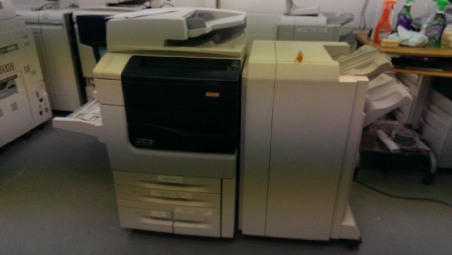 XEROX COLOR 560, - VRHUNSKI UREĐAJ - AKCIJSKA CIJENA!!!!