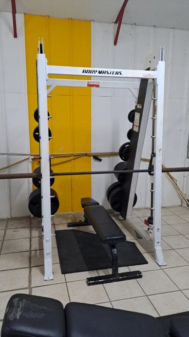 Smith mašina-Body Masters BE -218 Multipress-smith sprava