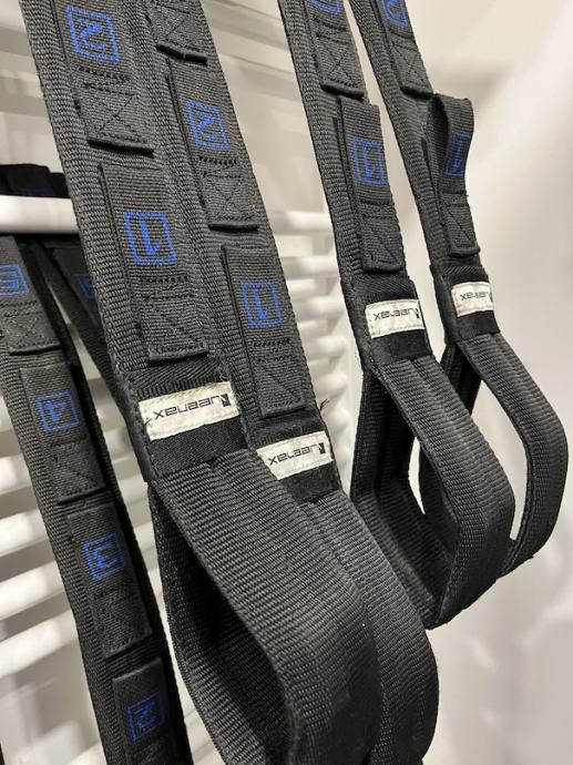 Precor Queenax Corner multifunkcionalna sprava