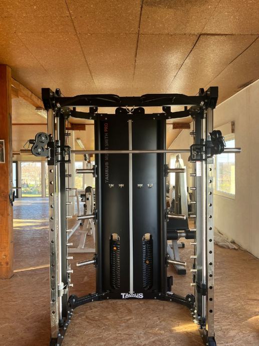 Taurus multi smith pro-multifunkcionalna sprava