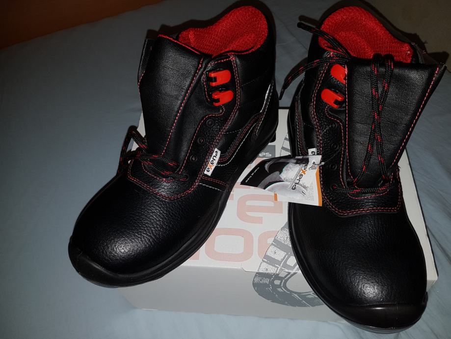 Exena radne cipele br. 42