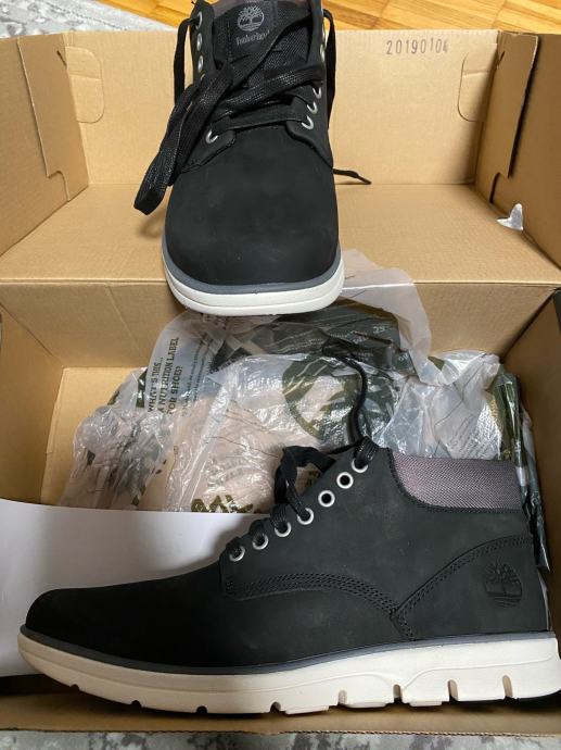 Timberland 44 nove