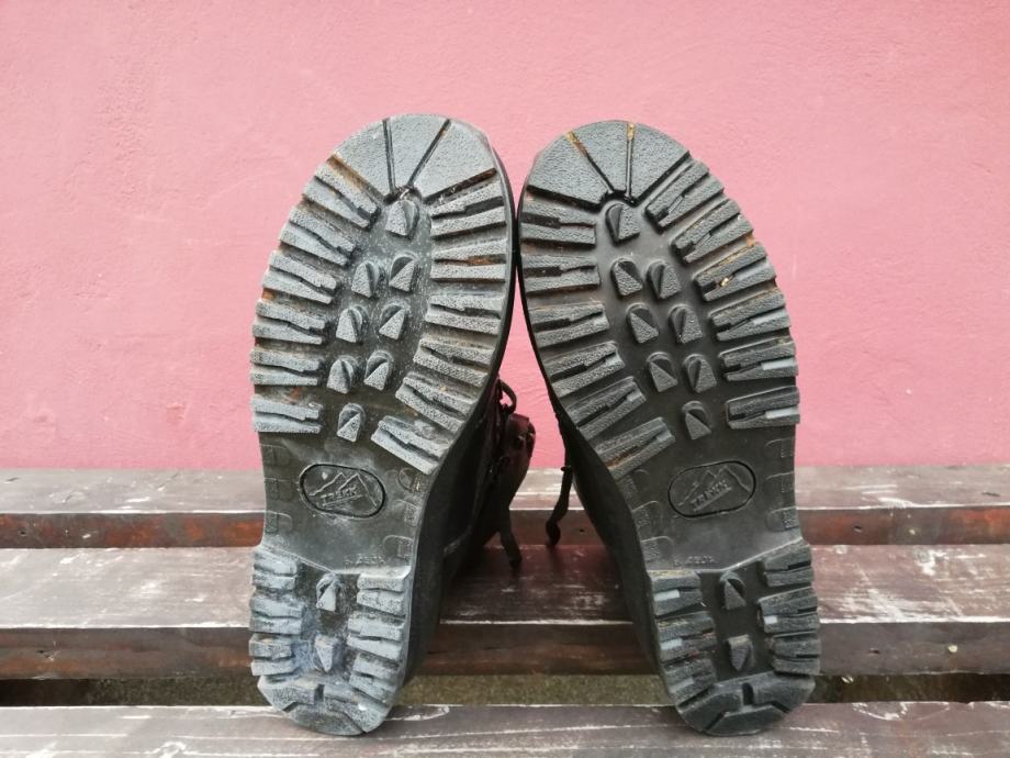 Gojzerice Trekk Inkop br. 42