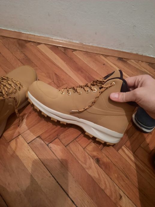 Nove Nike MANOA LEATHER gojzerice, vel. 43