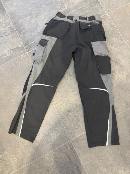 Rabljene Engelbert Straus radne hlače veličina 52