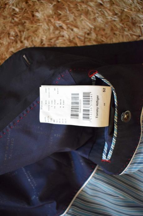 TOMMY HILFIGER muski mantil baloner kaput vel. 52