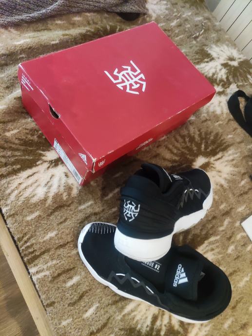 Adidas Donovan D.O.N. Issue #2 44 crne